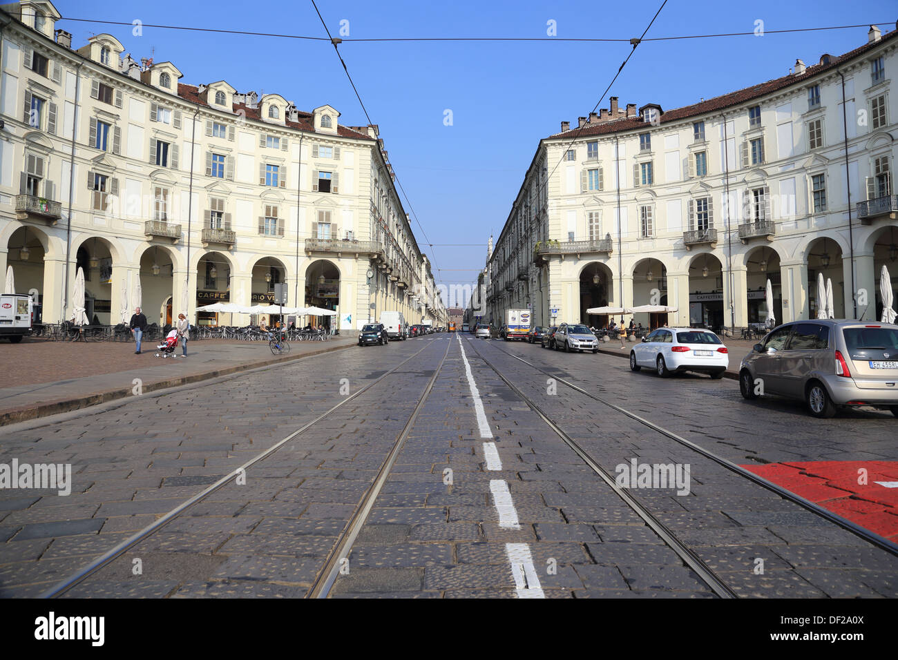 Via vittorio veneto hi-res stock photography and images - Alamy