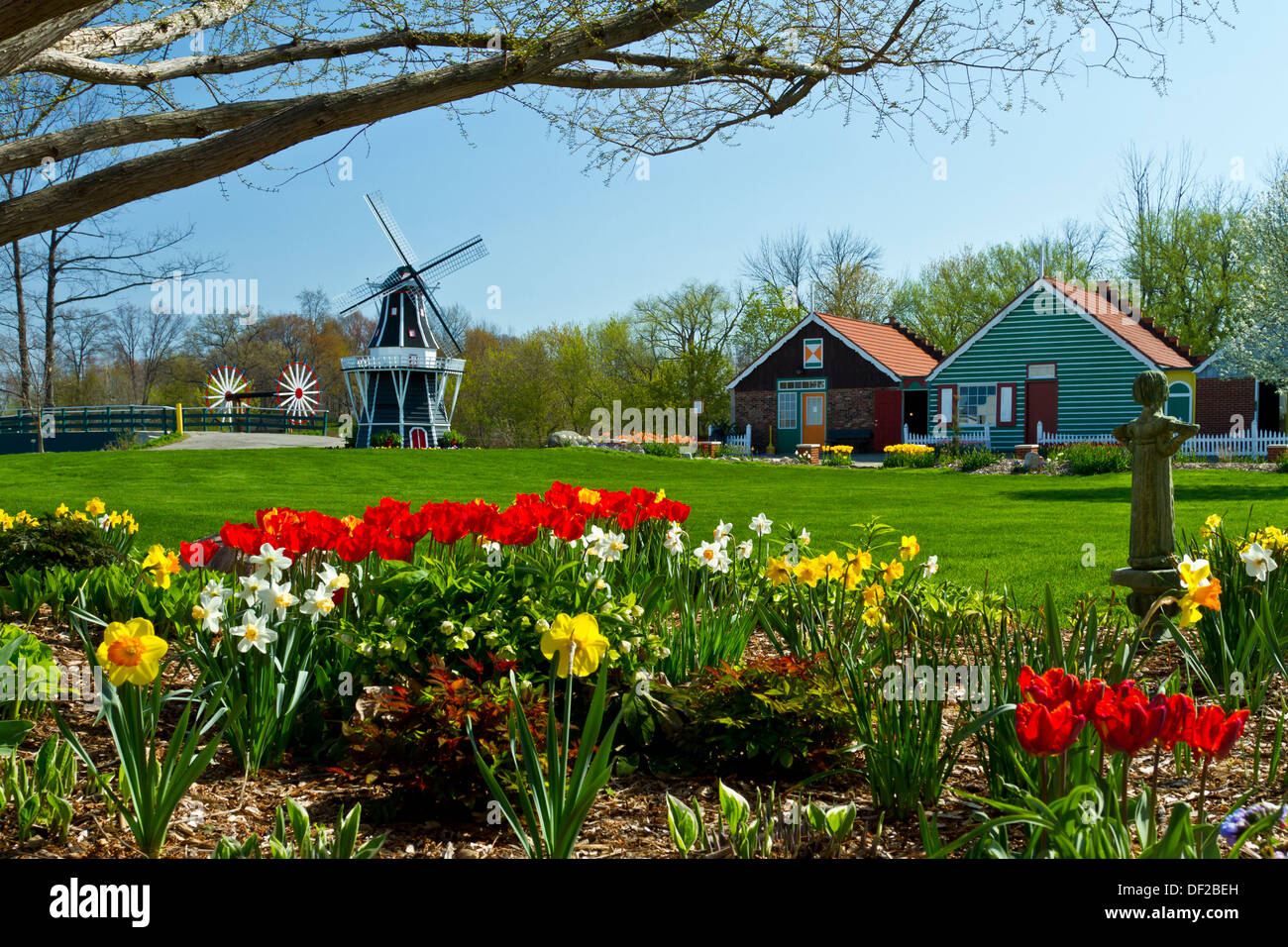 Holland michigan tulip festival windmill hi-res stock photography and ...