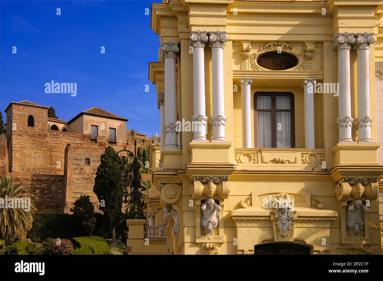 Classical hall hi-res stock photography and images - Alamy