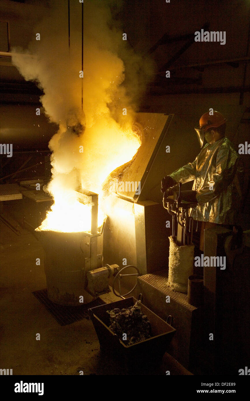 Human cast hi-res stock photography and images - Alamy