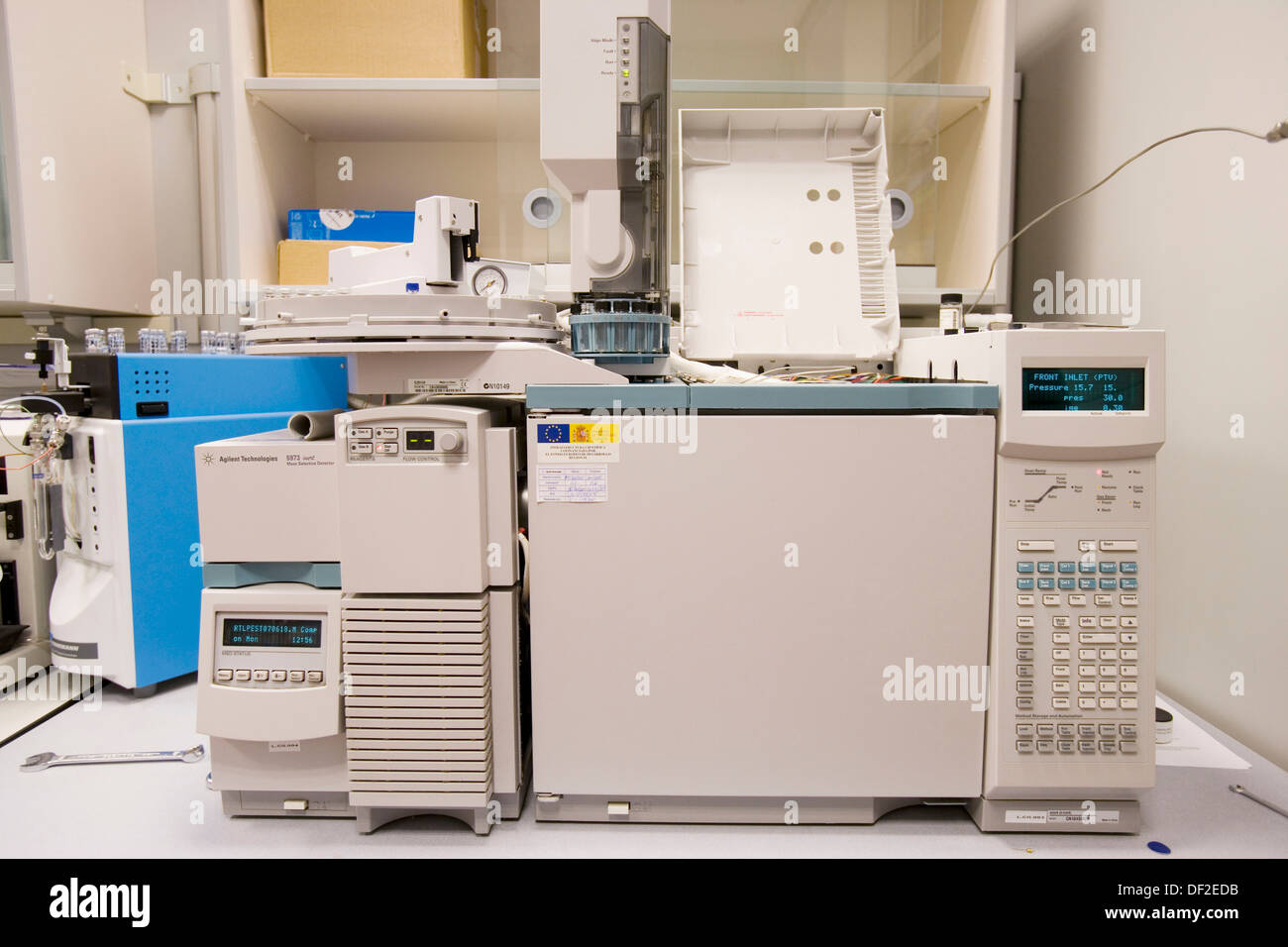 Chromatographer High Resolution Stock Photography and Images - Alamy