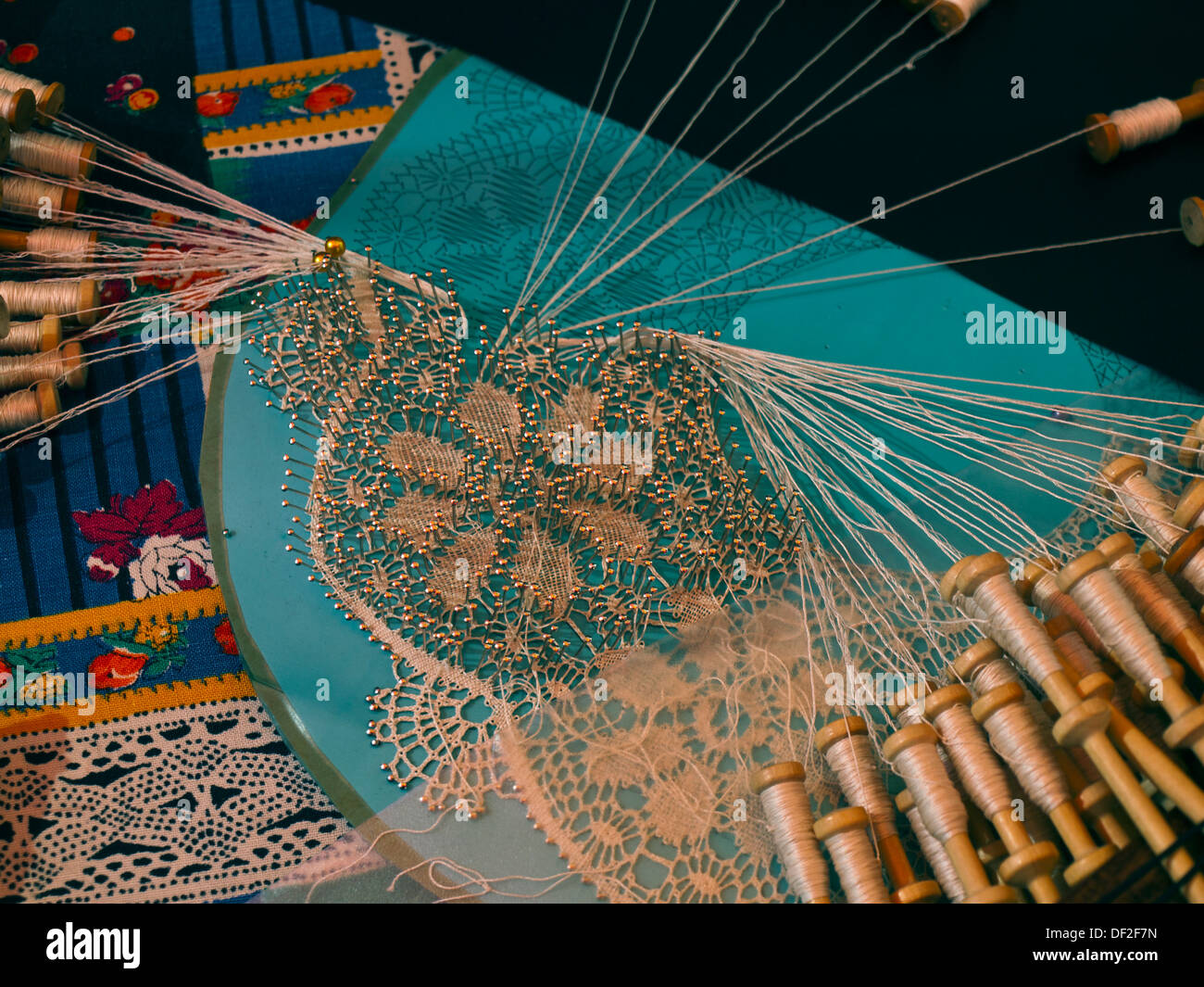 Bruges traditional bobbin lace Stock Photo - Alamy