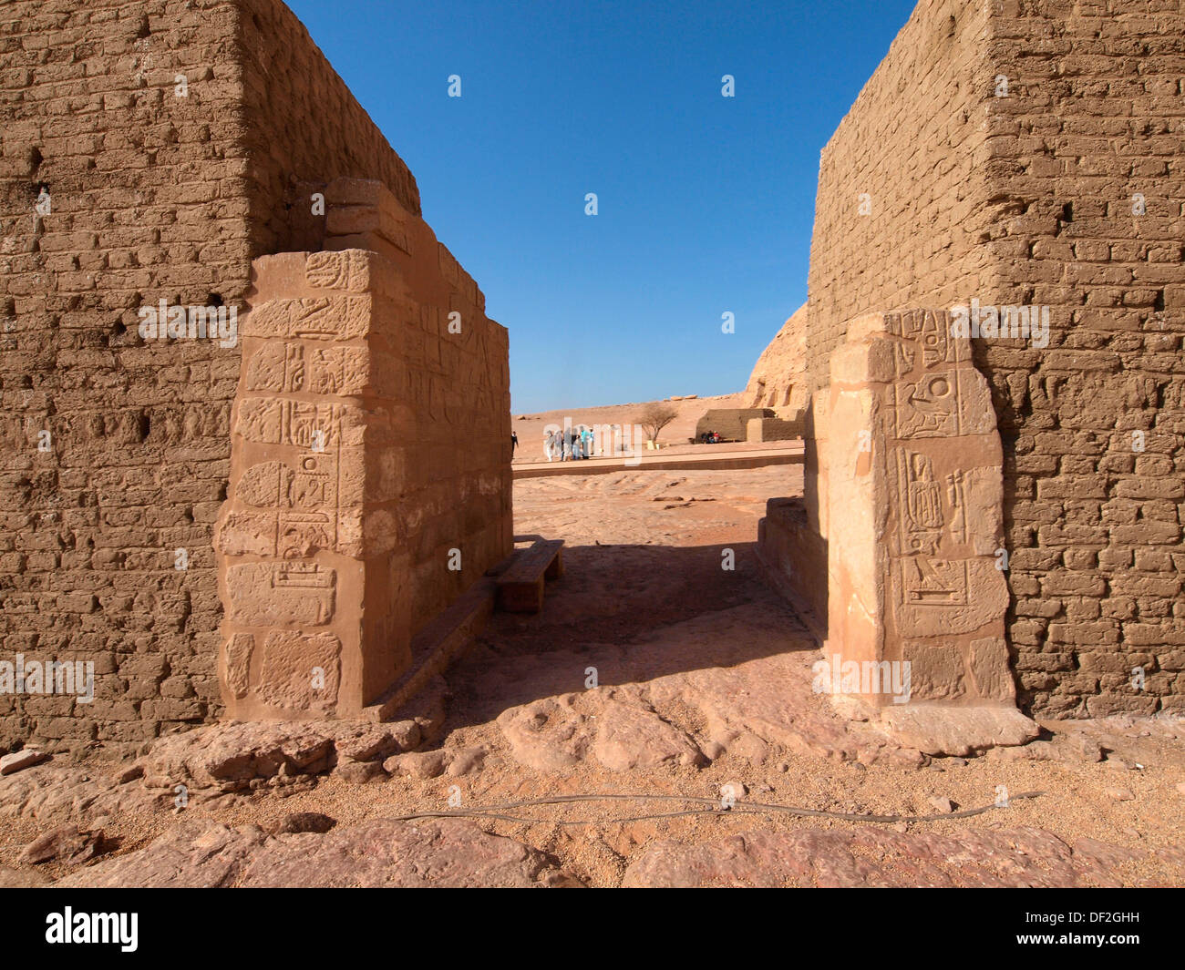 Palace Of Ramesses Ii High Resolution Stock Photography and Images - Alamy