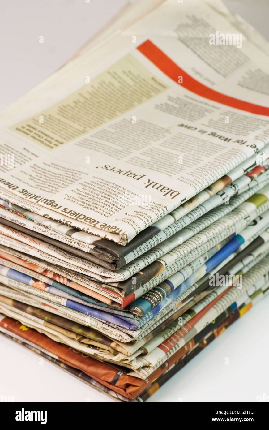 A stack of newspapers hi-res stock photography and images - Alamy