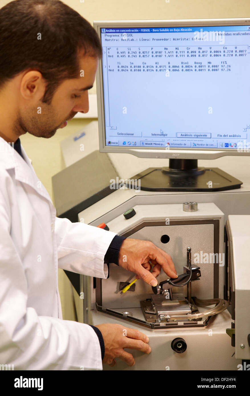 Metal spectrometer analysis hi-res stock photography and images - Alamy
