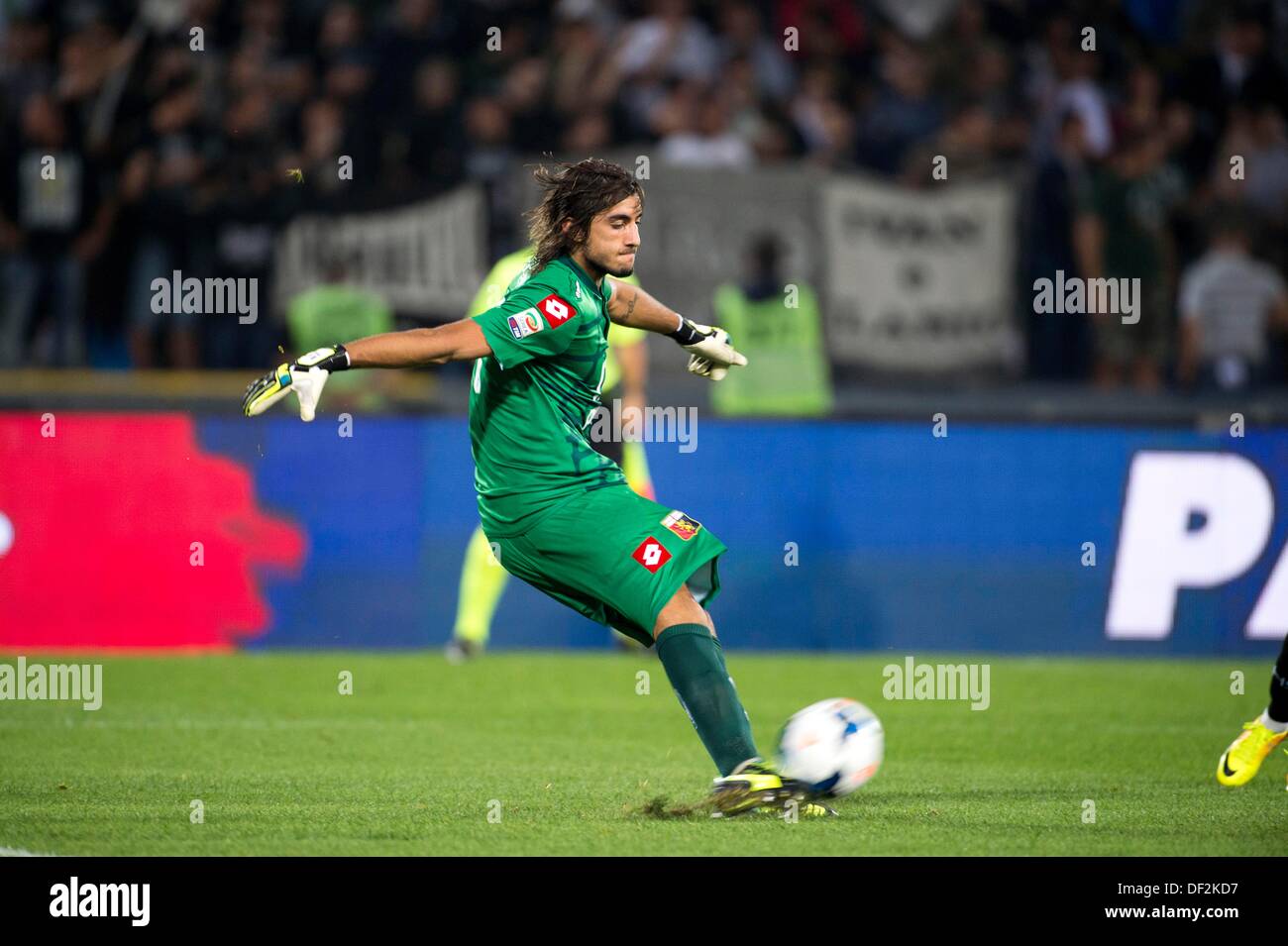 Mattia perin genoa hi-res stock photography and images - Alamy