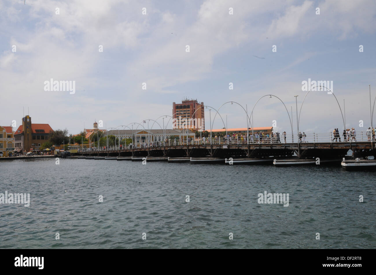 Curaçao floating bridge caribbean islands hi-res stock photography and ...