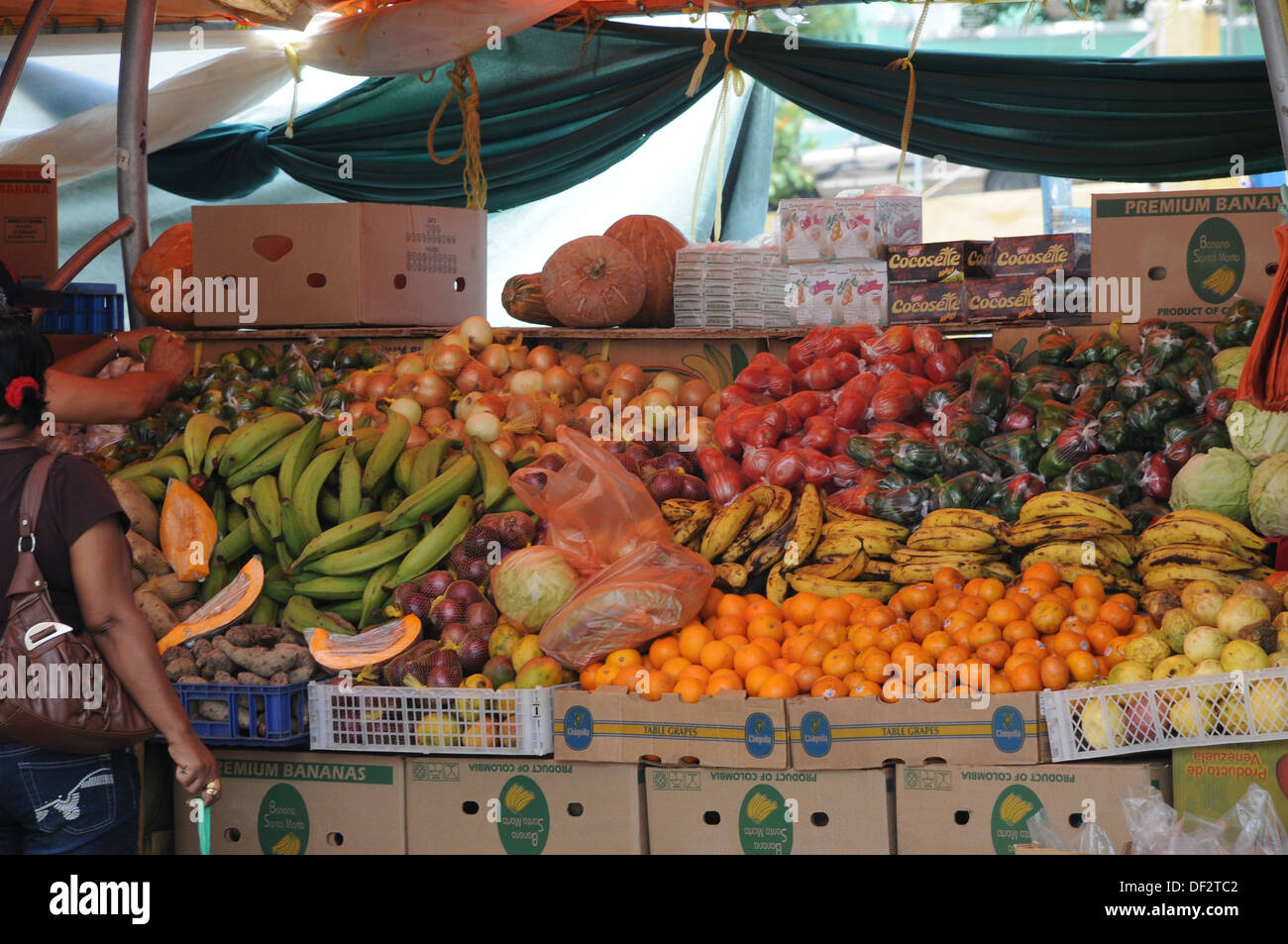 Curaçao fruit and vegetables market Caribbean islands Stock Photo - Alamy