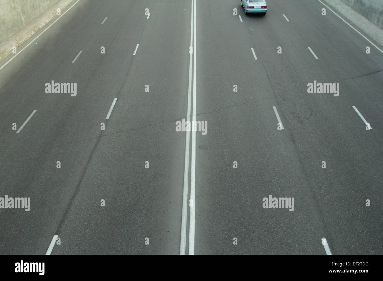 Dividing direction hi-res stock photography and images - Alamy