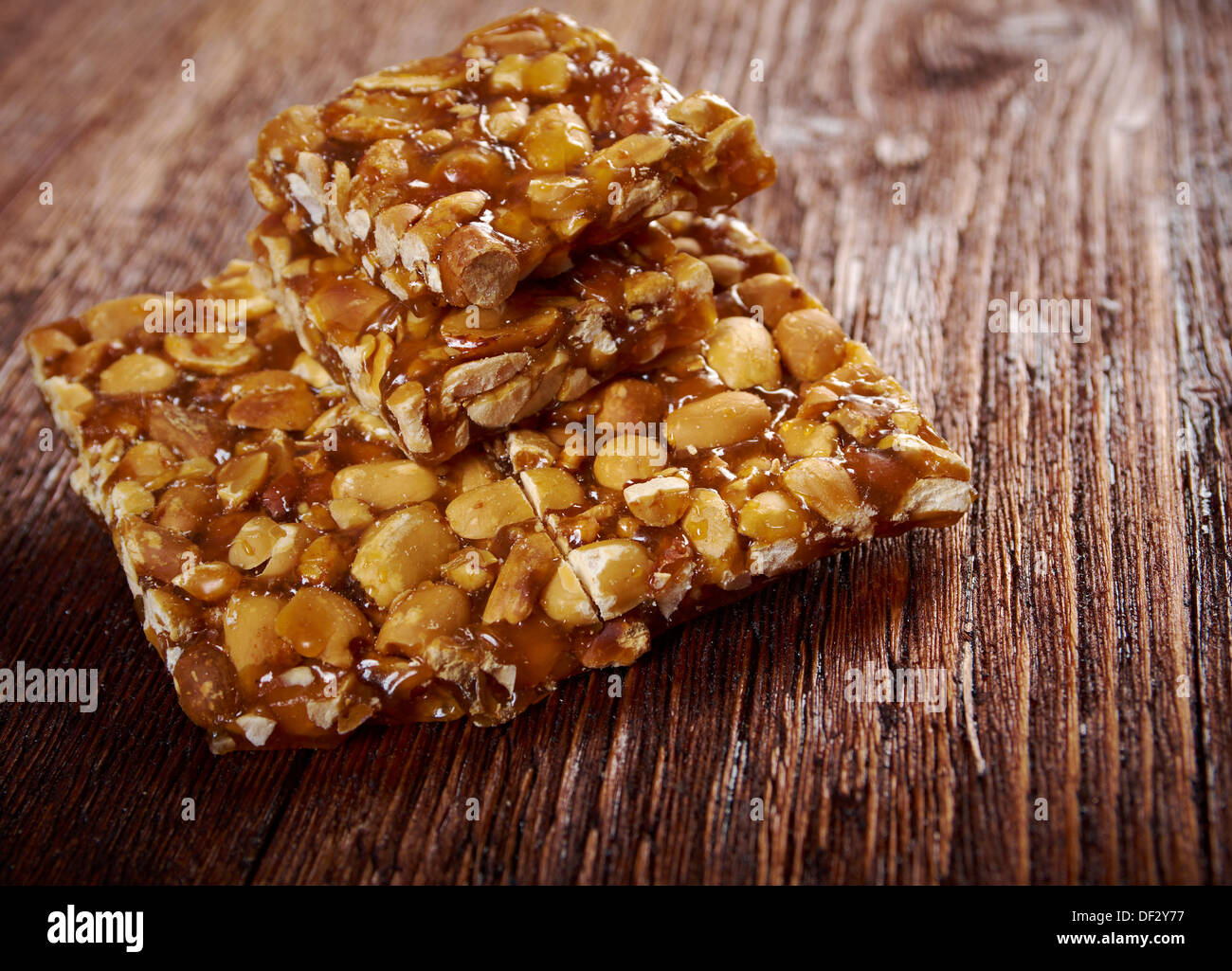 Peanut brittle hi-res stock photography and images - Alamy
