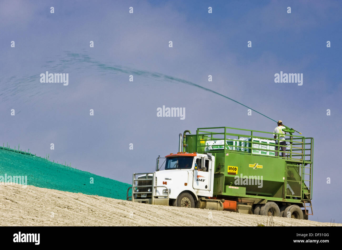 Slag pile hi-res stock photography and images - Alamy