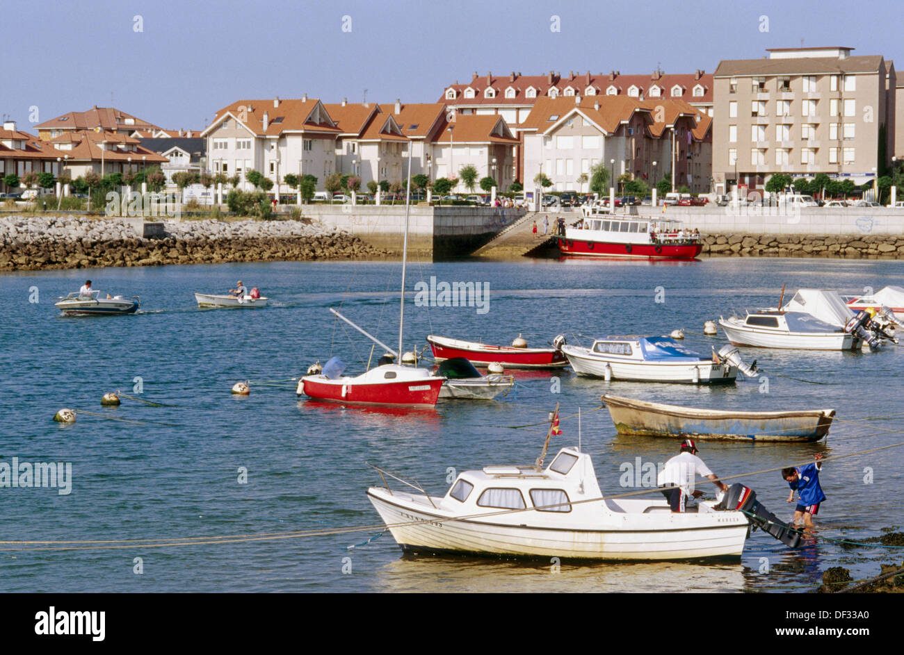 Somo village hi-res stock photography and images - Alamy