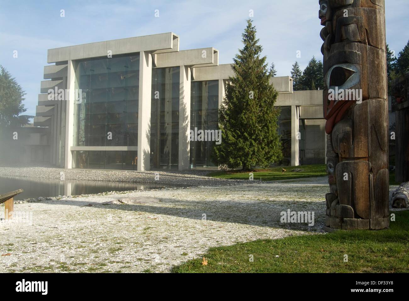 Anthropology museum vancouver building hi-res stock photography and ...