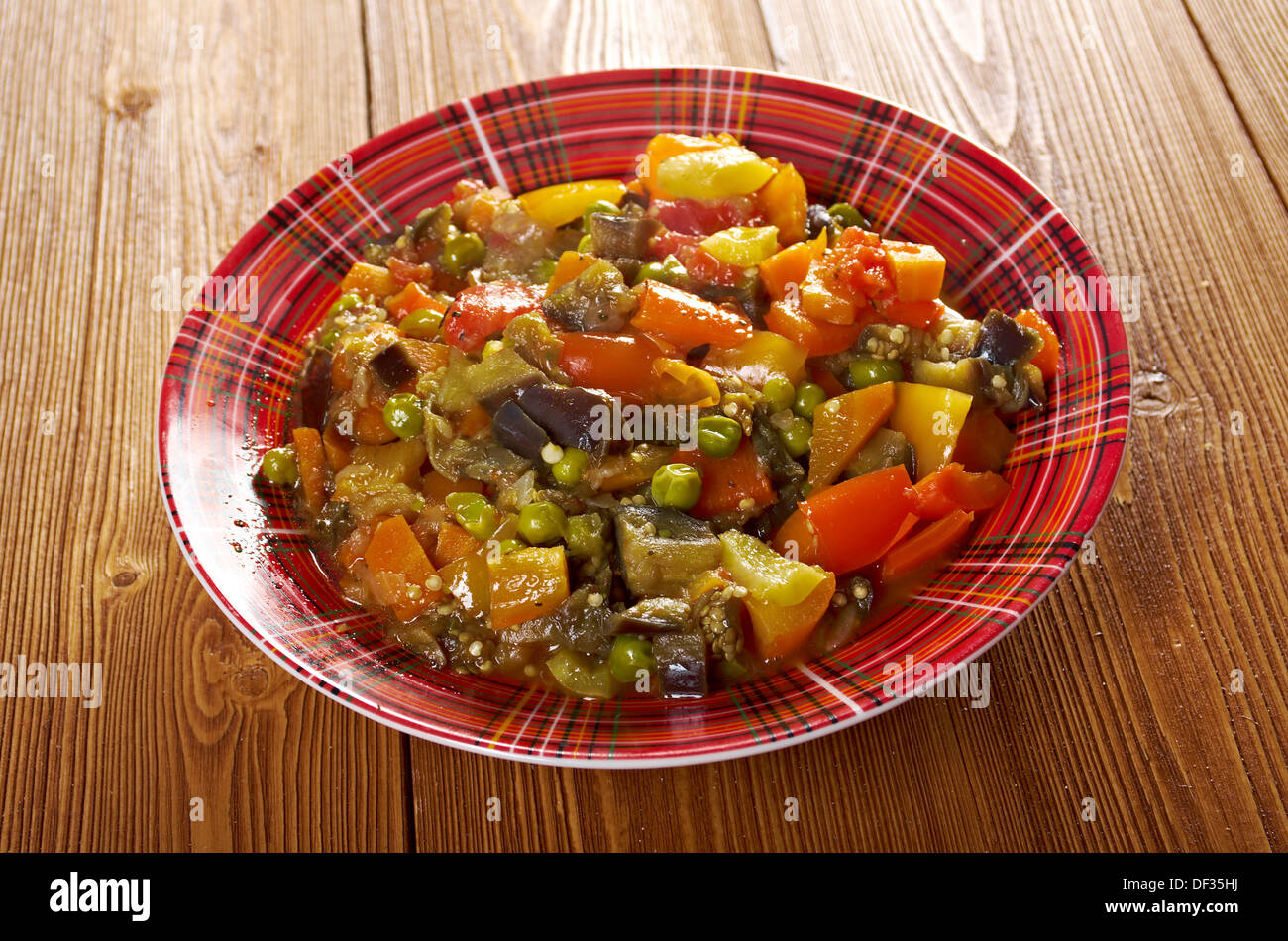 Bulgarian and romanian vegetables Country stew - gyuvech.farmhouse ...