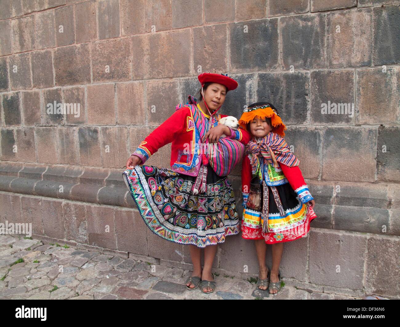 Indigenous Peruvian Native Children High Resolution Stock Photography ...