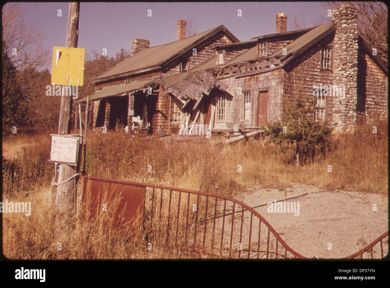 Structural damage old road hi-res stock photography and images - Alamy