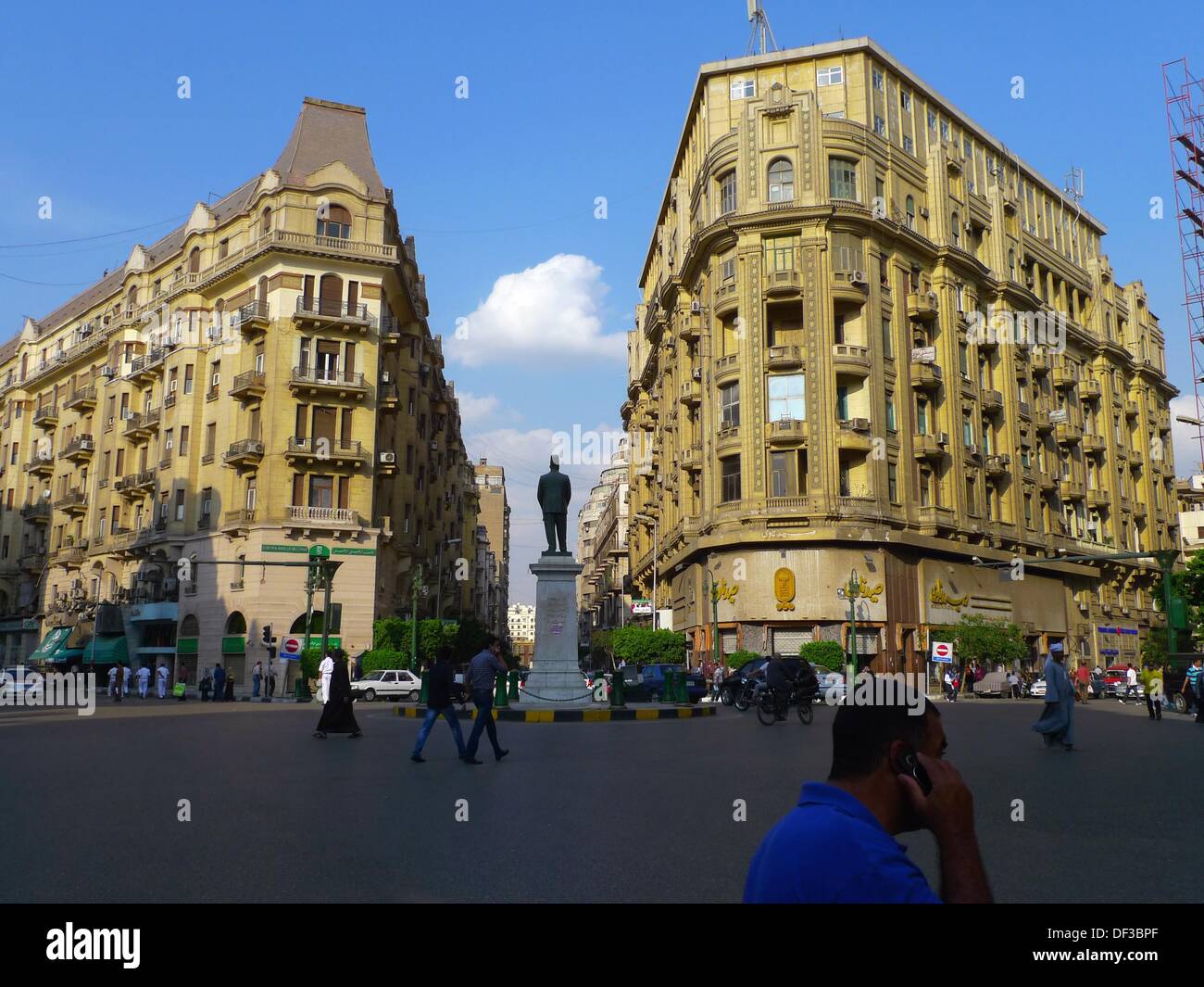 Talaat harb street hi-res stock photography and images - Alamy