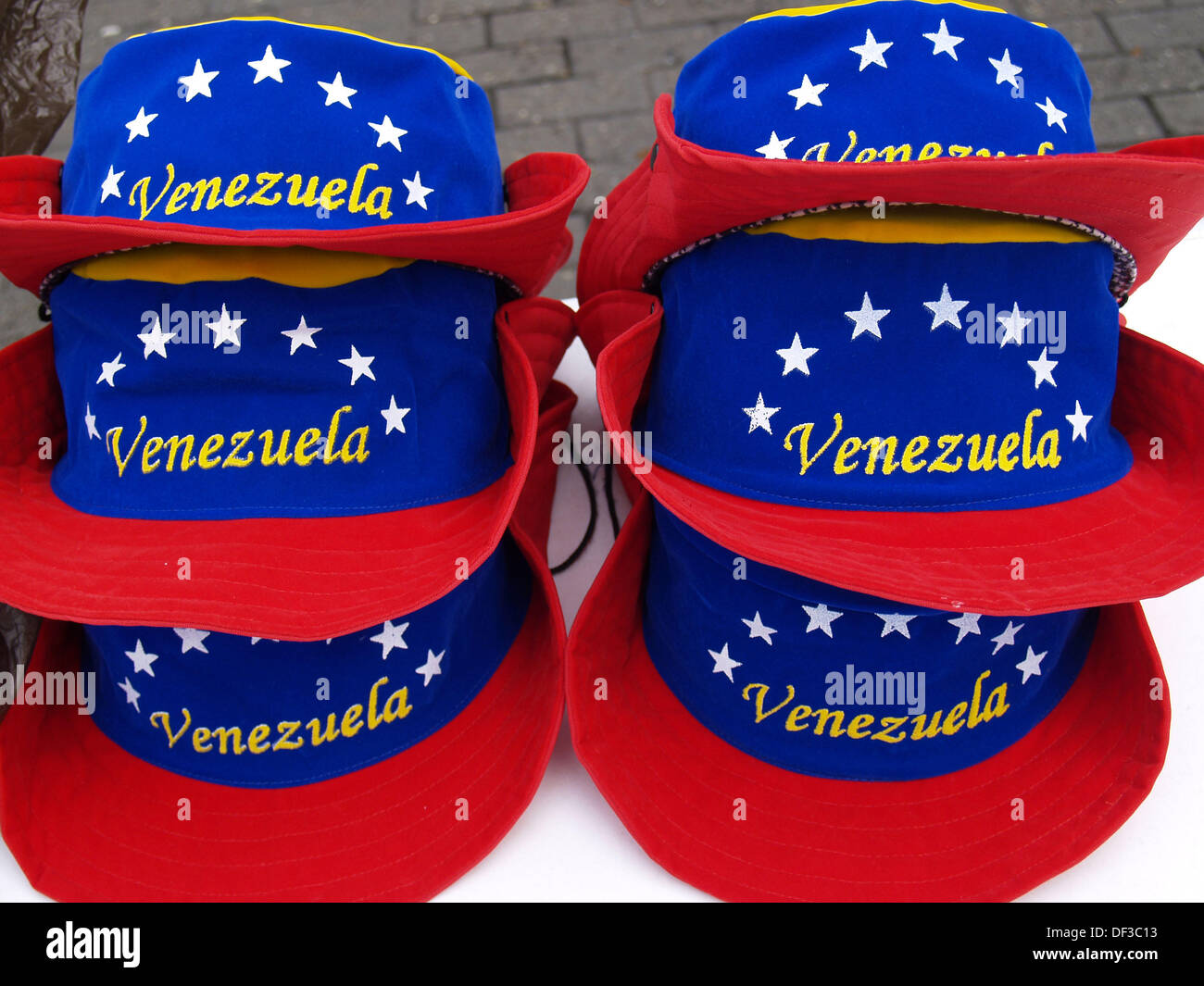 Venezuela hats hi-res stock photography and images - Alamy