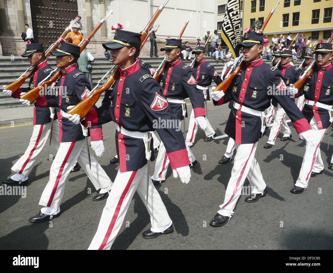 Peru military hi-res stock photography and images - Alamy