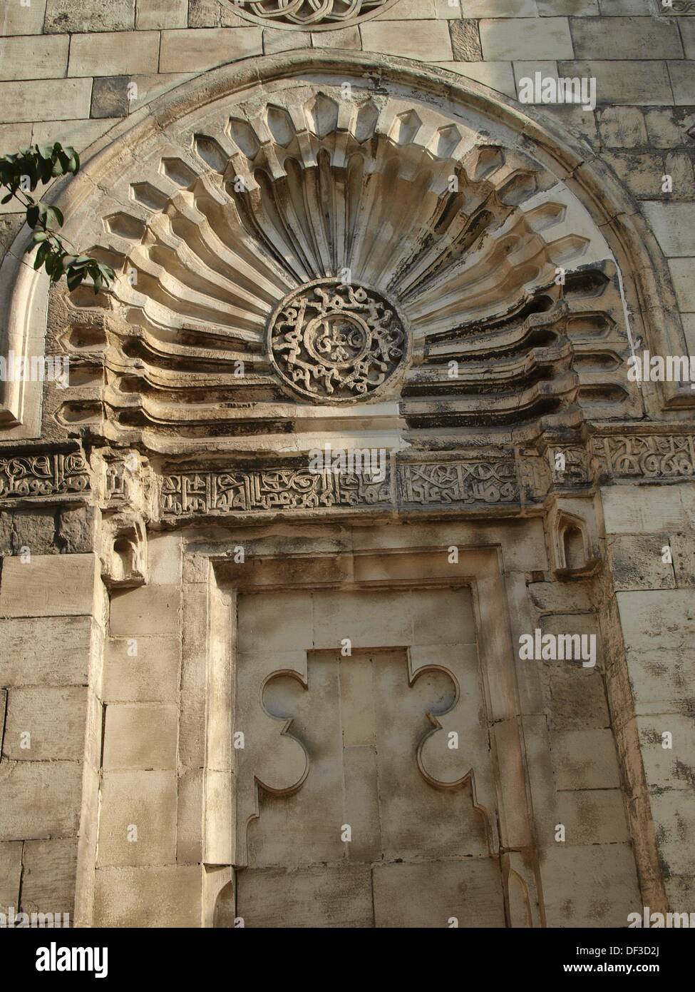 Al Aqmar Mosque High Resolution Stock Photography and Images - Alamy