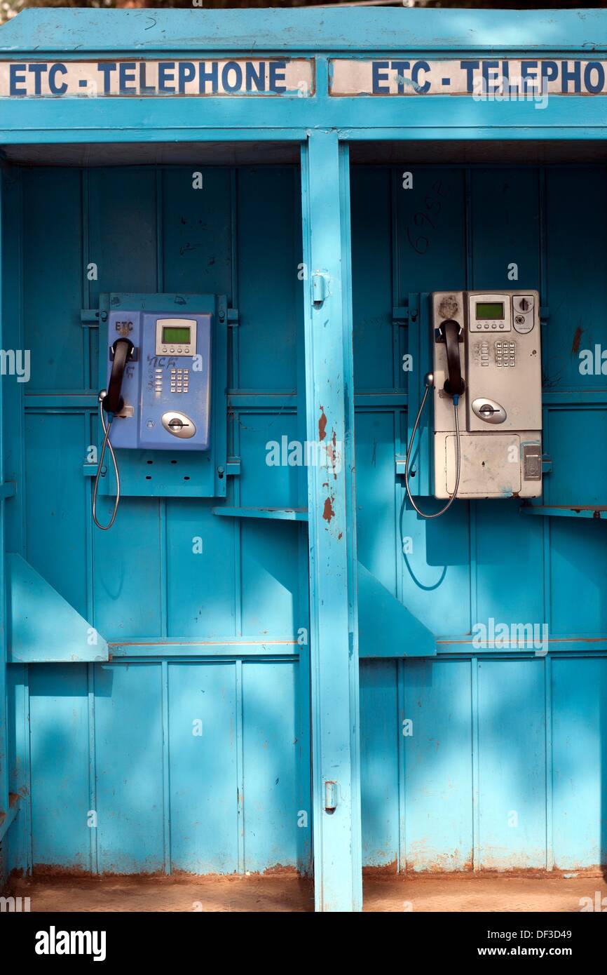 Public telephone boxes hi-res stock photography and images - Alamy