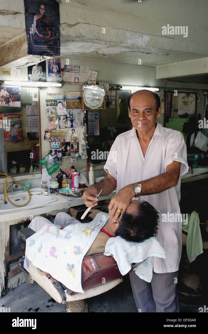 Bangkok barber shop hi-res stock photography and images - Alamy