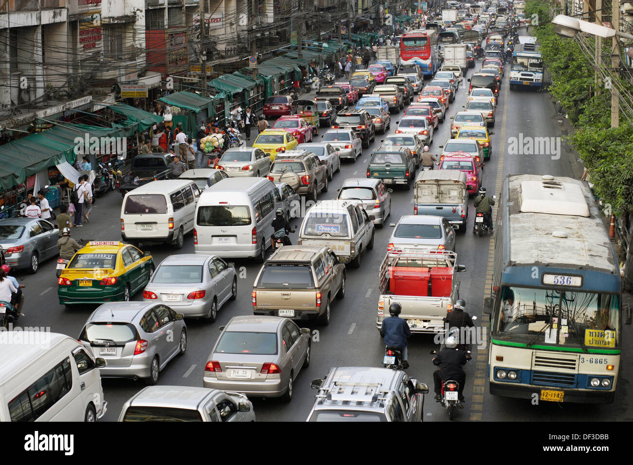 Backside lane hi-res stock photography and images - Alamy