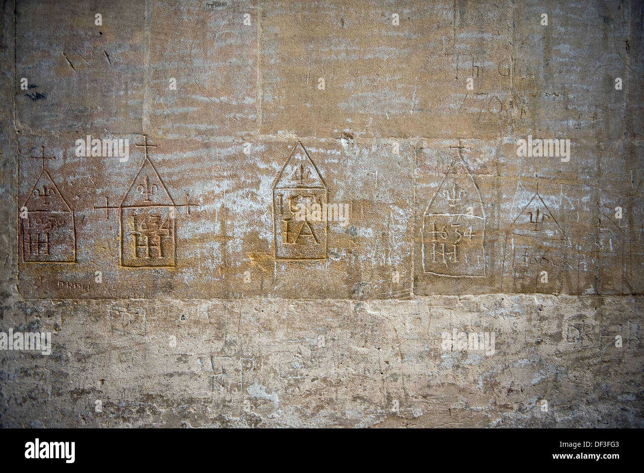 Norwich cathedral medieval graffiti hi-res stock photography and images ...