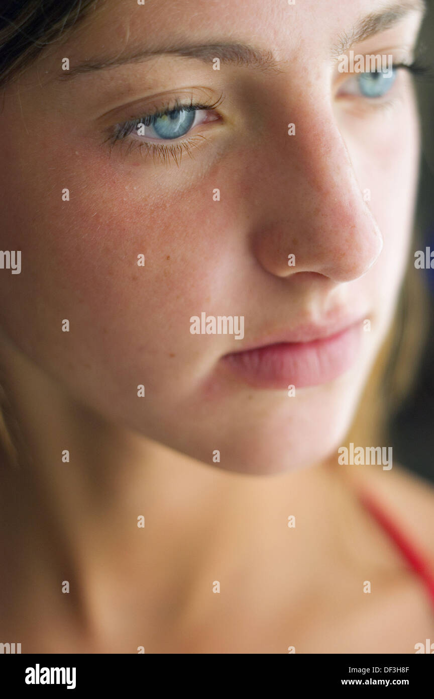 Three-quarters head shot of teenage girl. Paris. France Stock Photo - Alamy