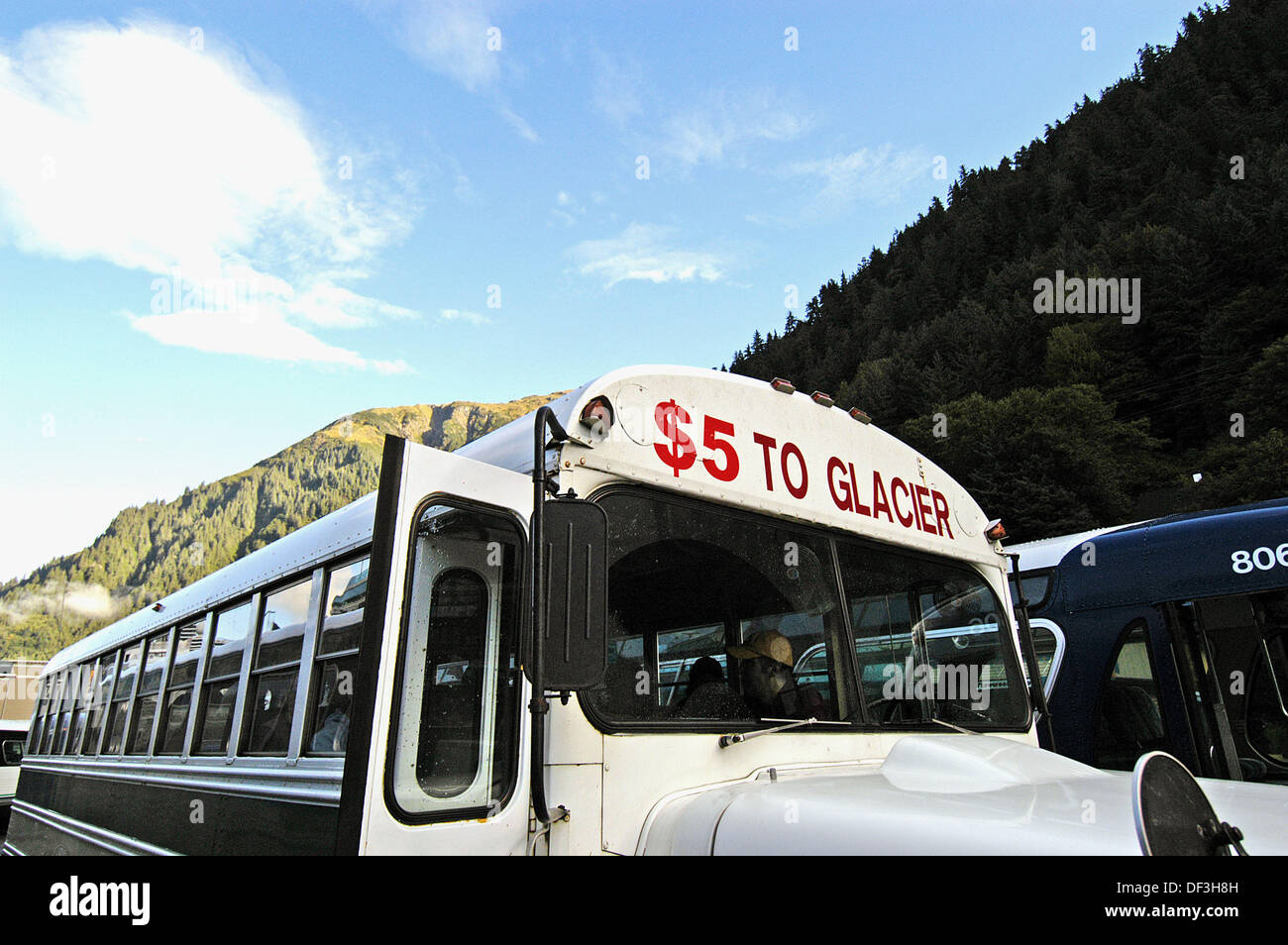 Glacier shuttle hi-res stock photography and images - Alamy