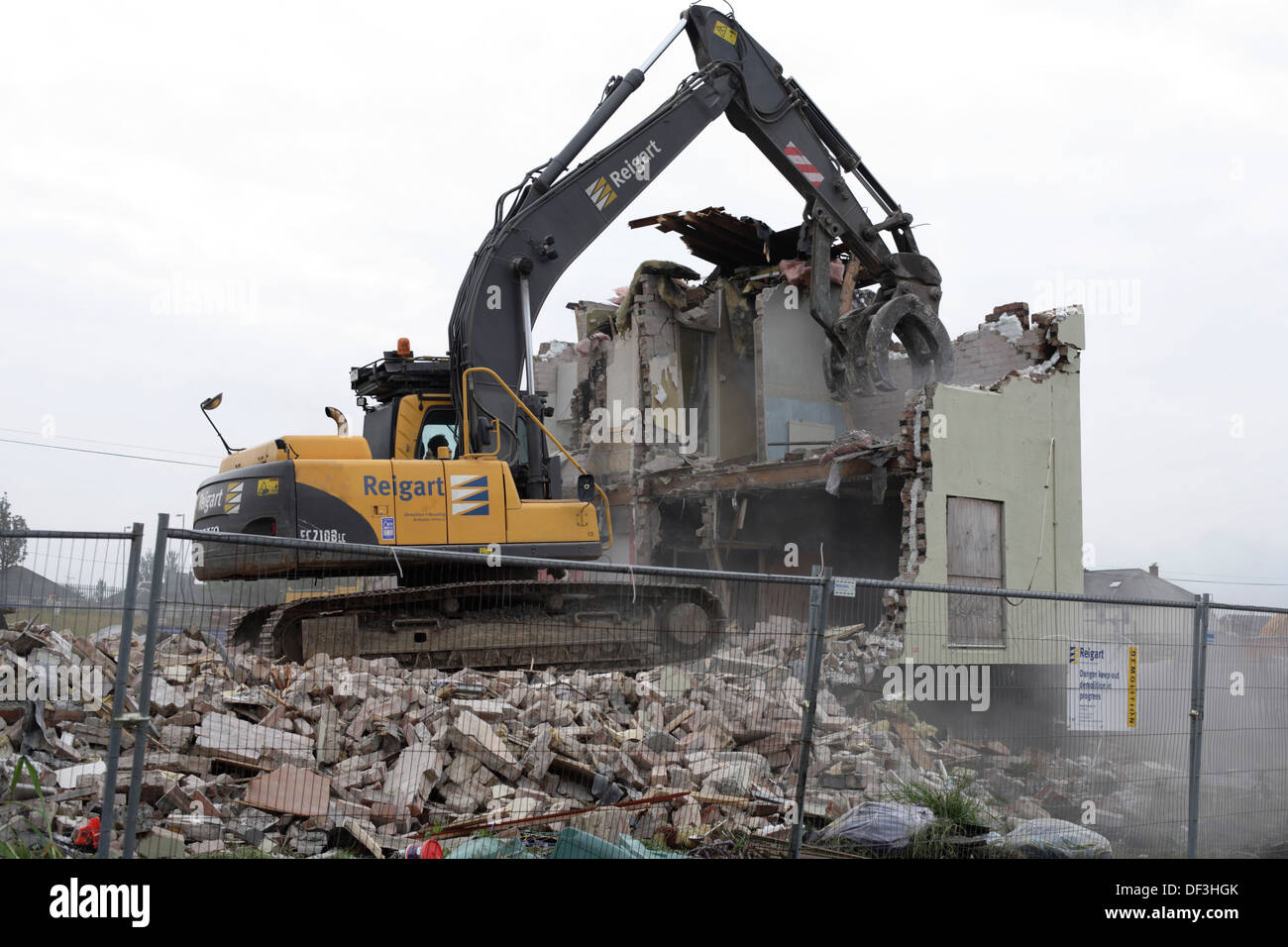 Demolition of sub standard housing in Lochside, Ayr Stock Photo - Alamy