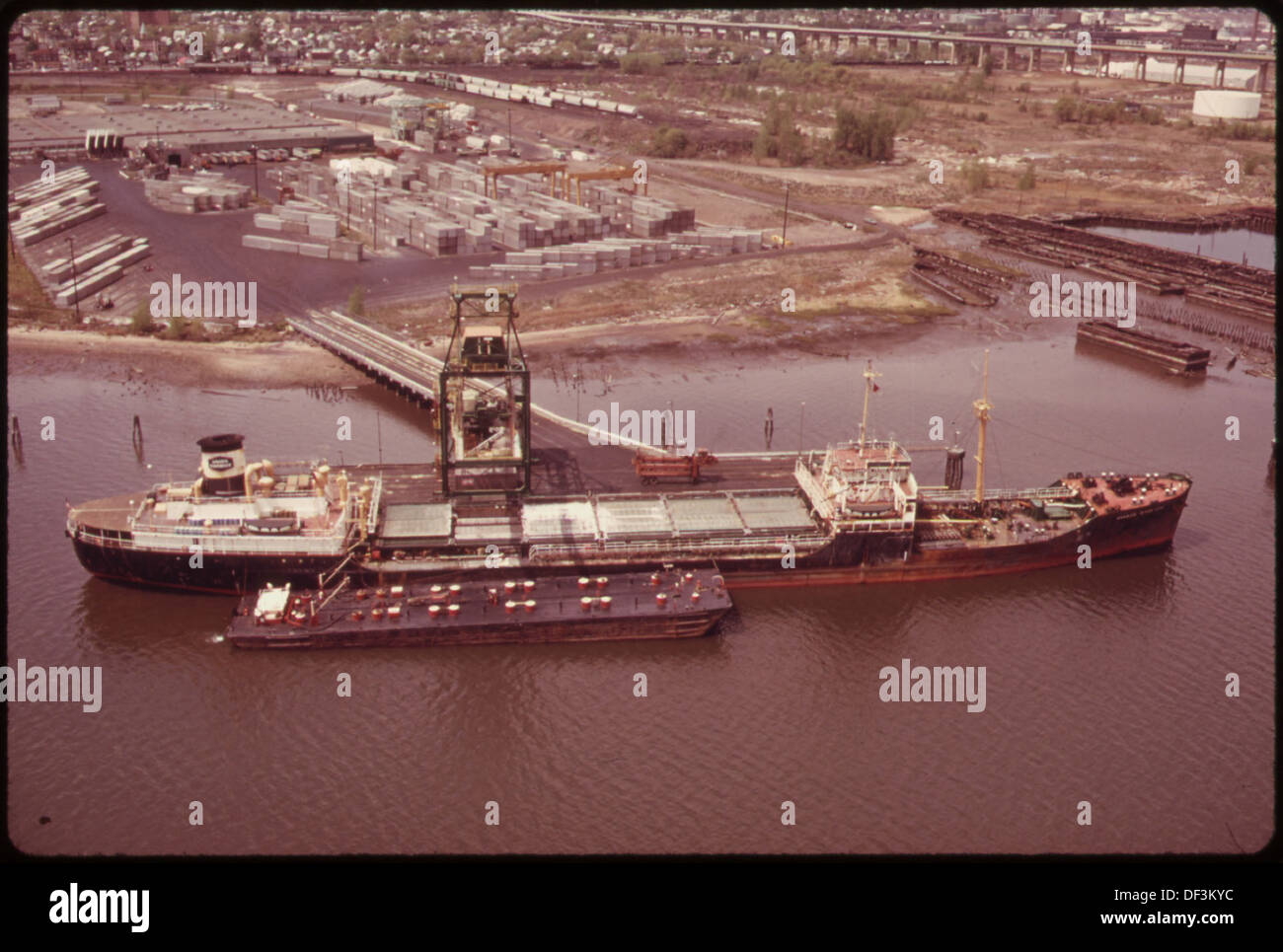 Union carbide company hi-res stock photography and images - Alamy