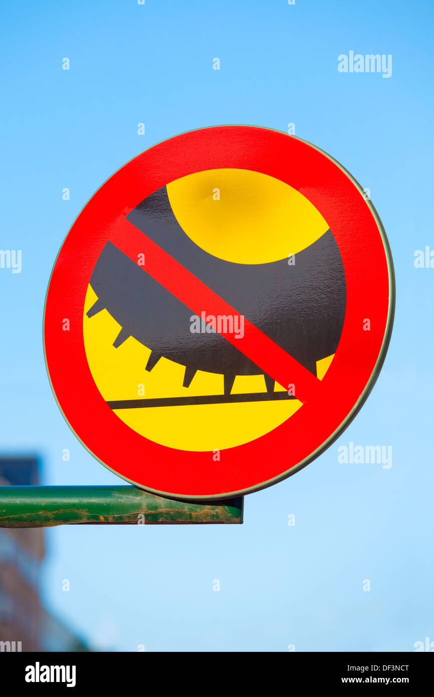 Sweden Stockholm - traffic sign - no studded tires Stock Photo - Alamy
