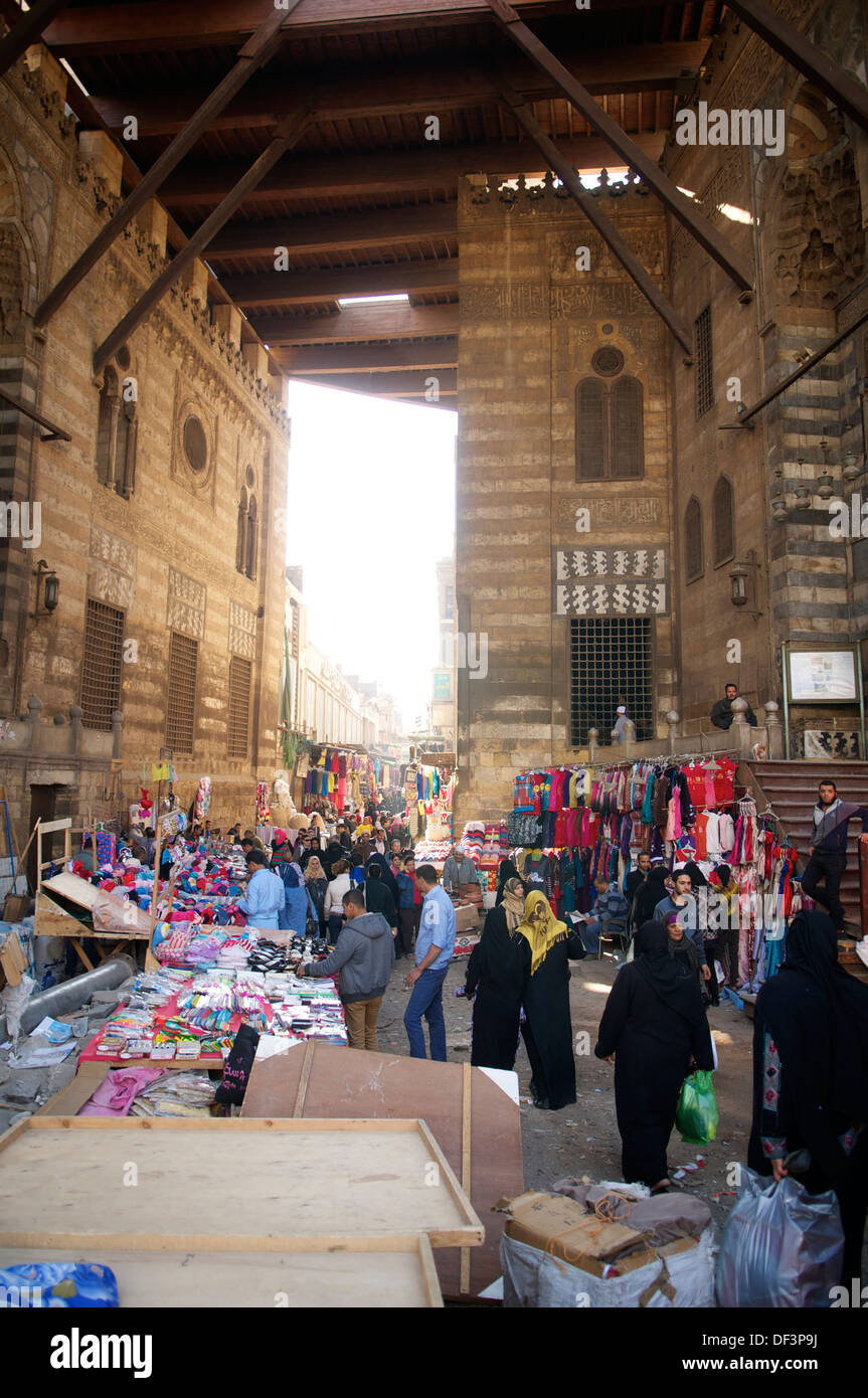 The main entrance to the Khan al Khalili souk in Cairo, Egypt Stock ...