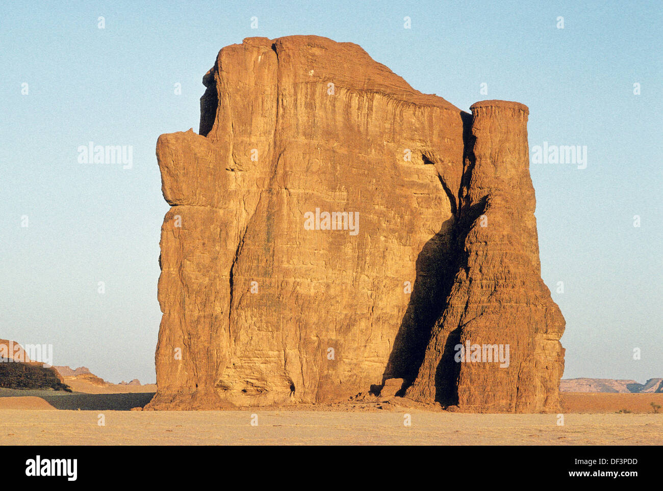 Ennedi massif hi-res stock photography and images - Alamy