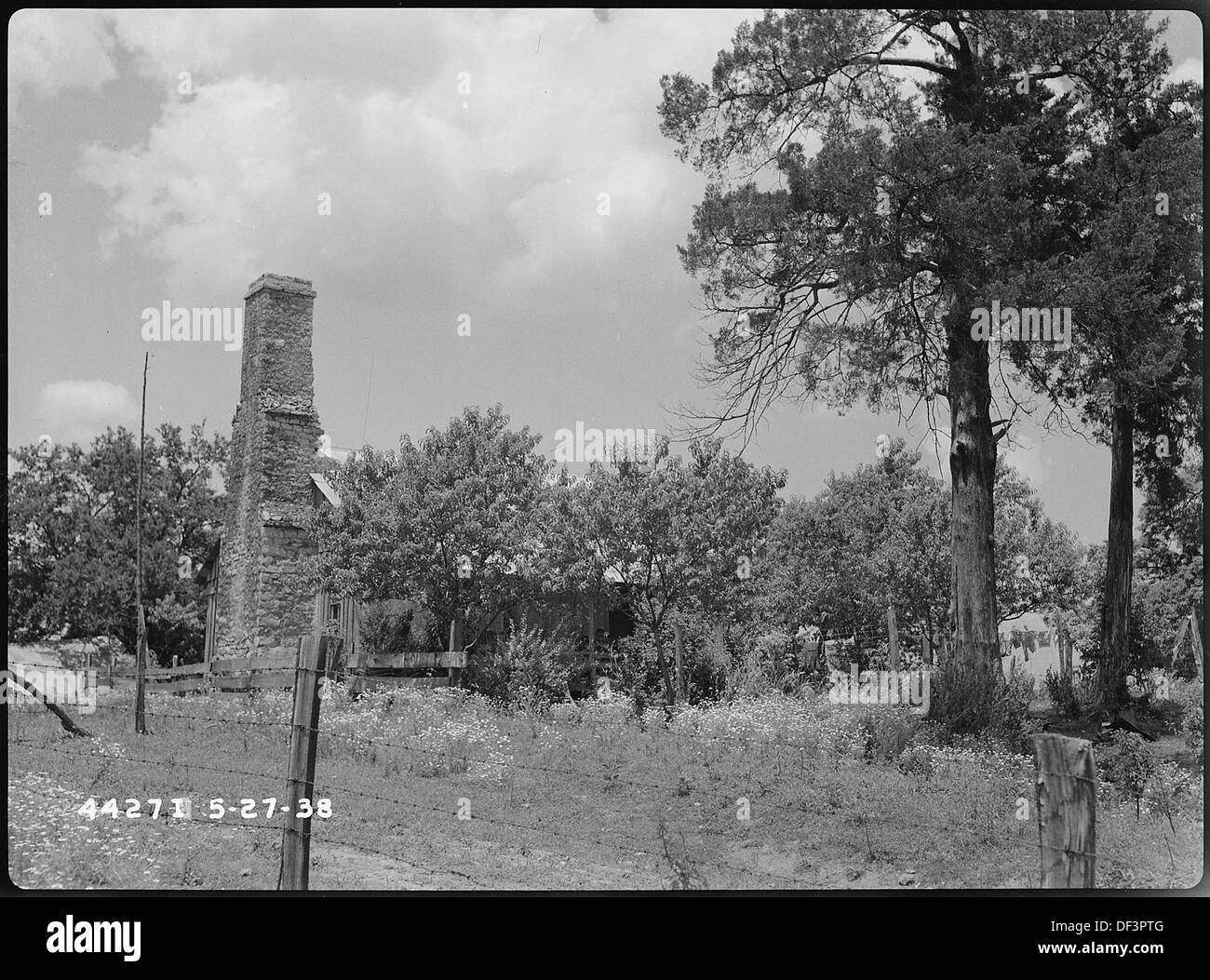 A historical photograph of George Colbert’s cabin on his homestead ...