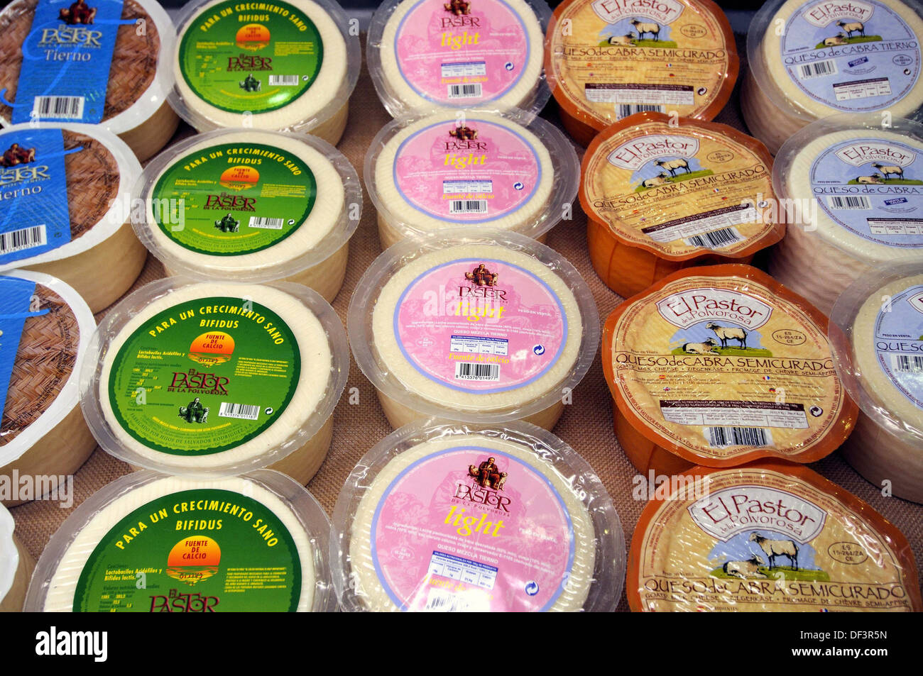 Cheese packing line hi-res stock photography and images - Alamy