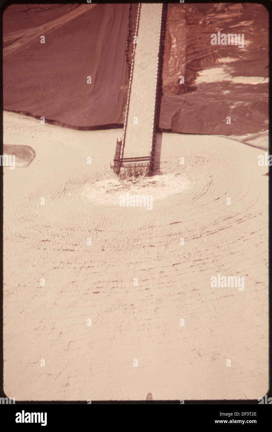 Taconite plant hi-res stock photography and images - Alamy