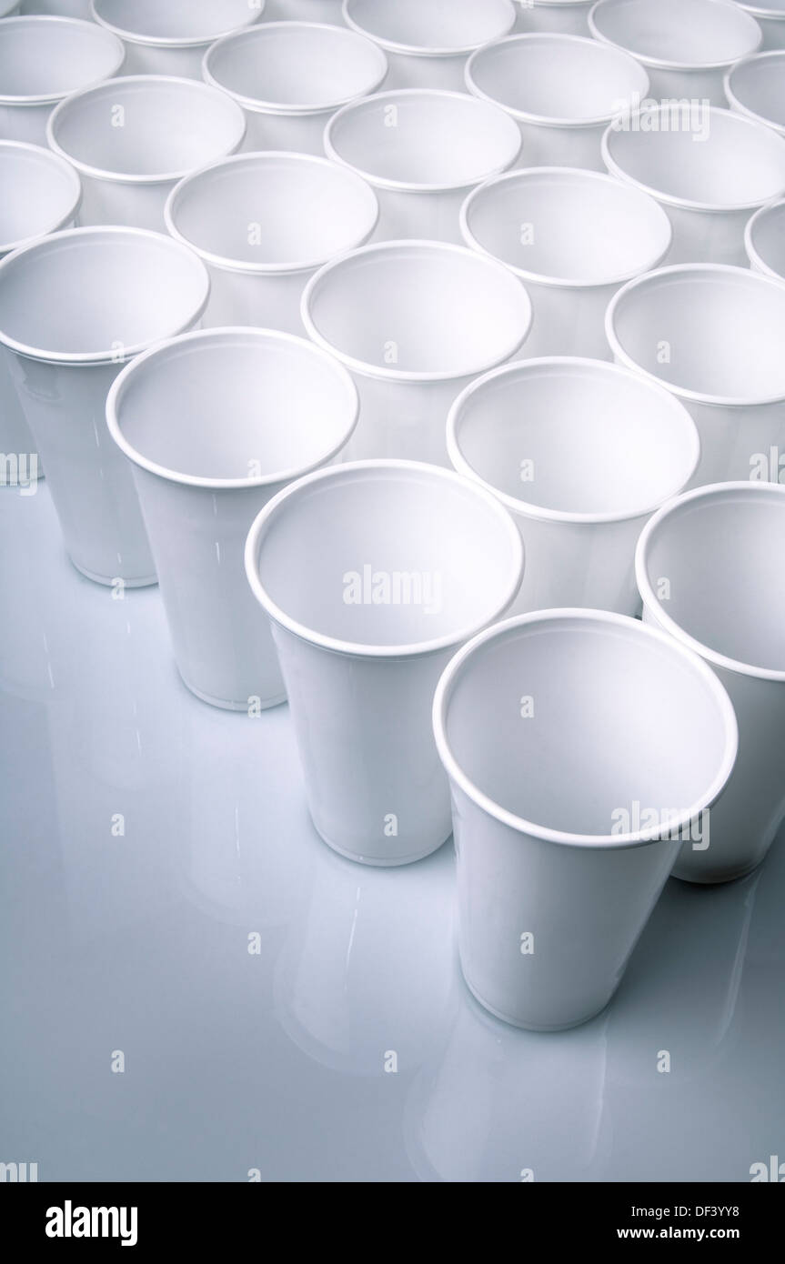 5 Oz Disposable Cups Plastimade 5 Oz Clear Disposable Party, Home ...