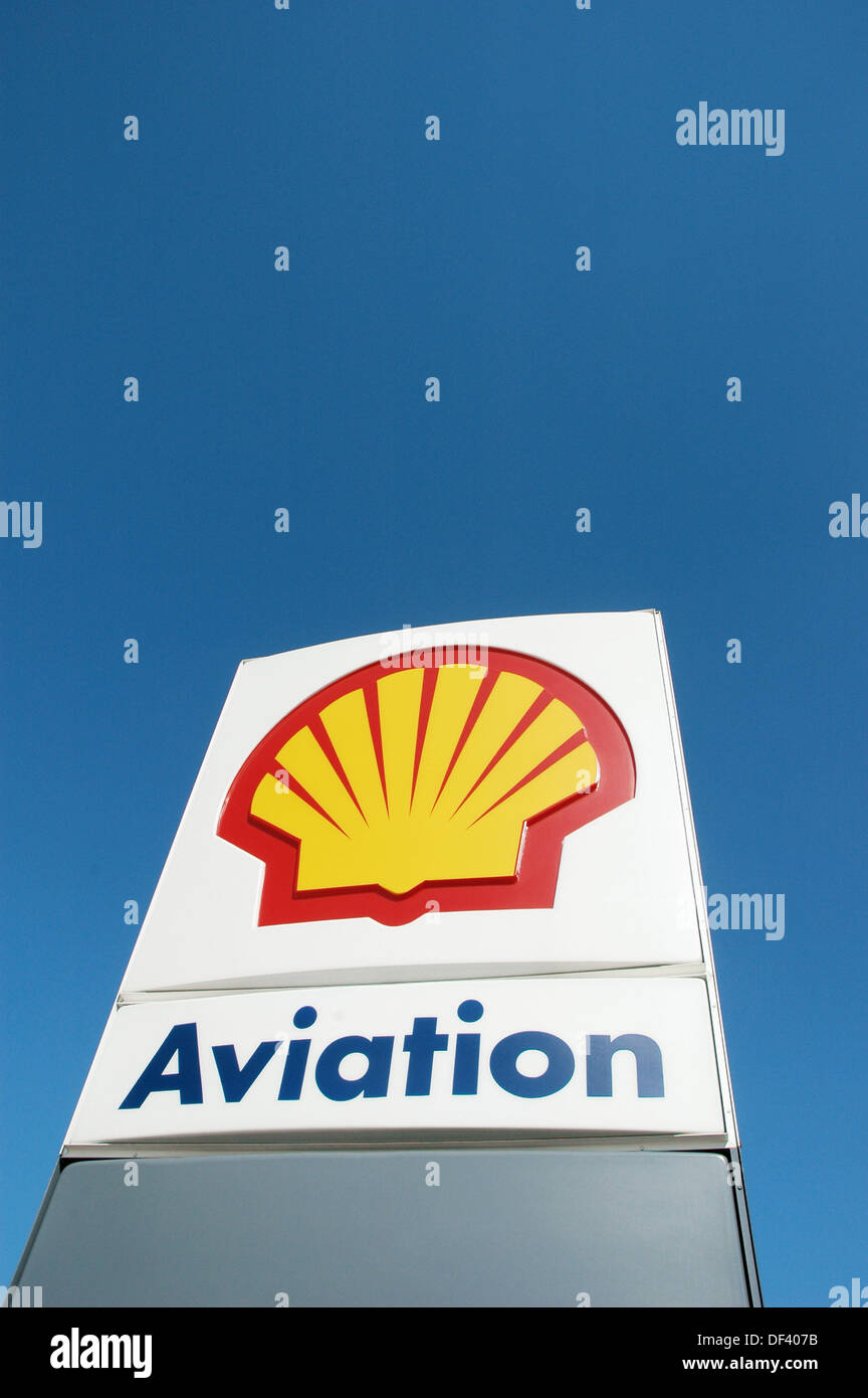 Shell aviation hi-res stock photography and images - Alamy