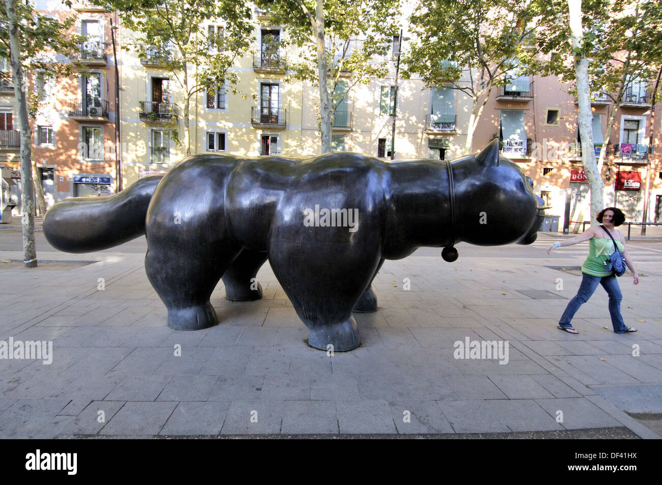 Raval cat sculpture hi-res stock photography and images - Alamy