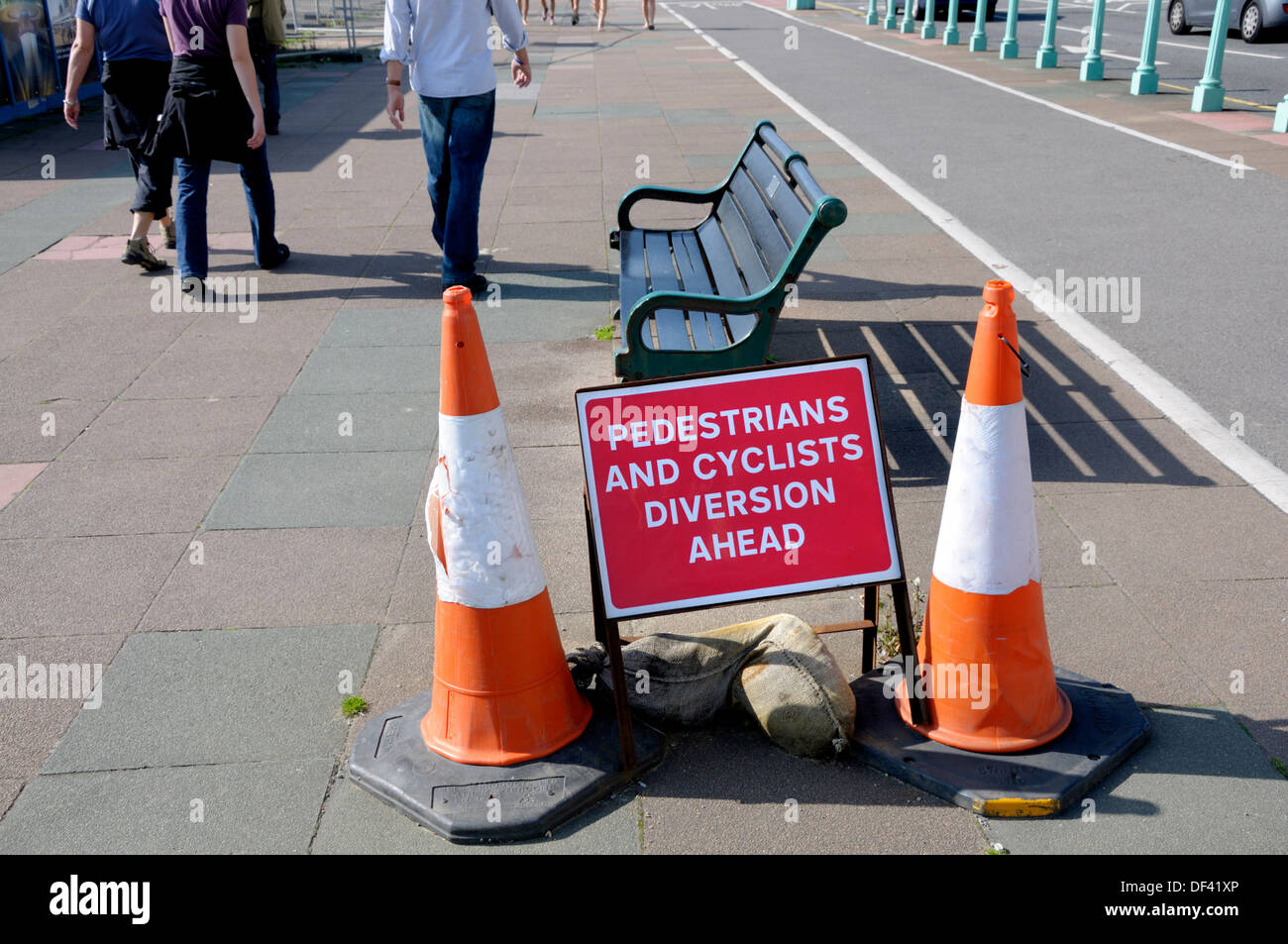 Brighton, East Sussex, England, UK. Sign warning of closed footpath ...