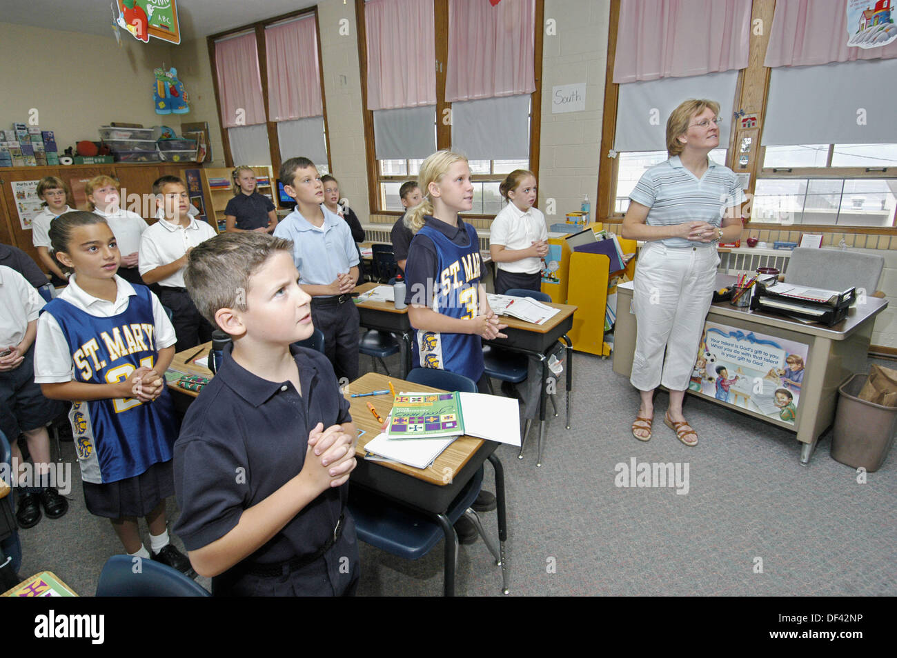 Catholic school teen classroom hi-res stock photography and images - Alamy
