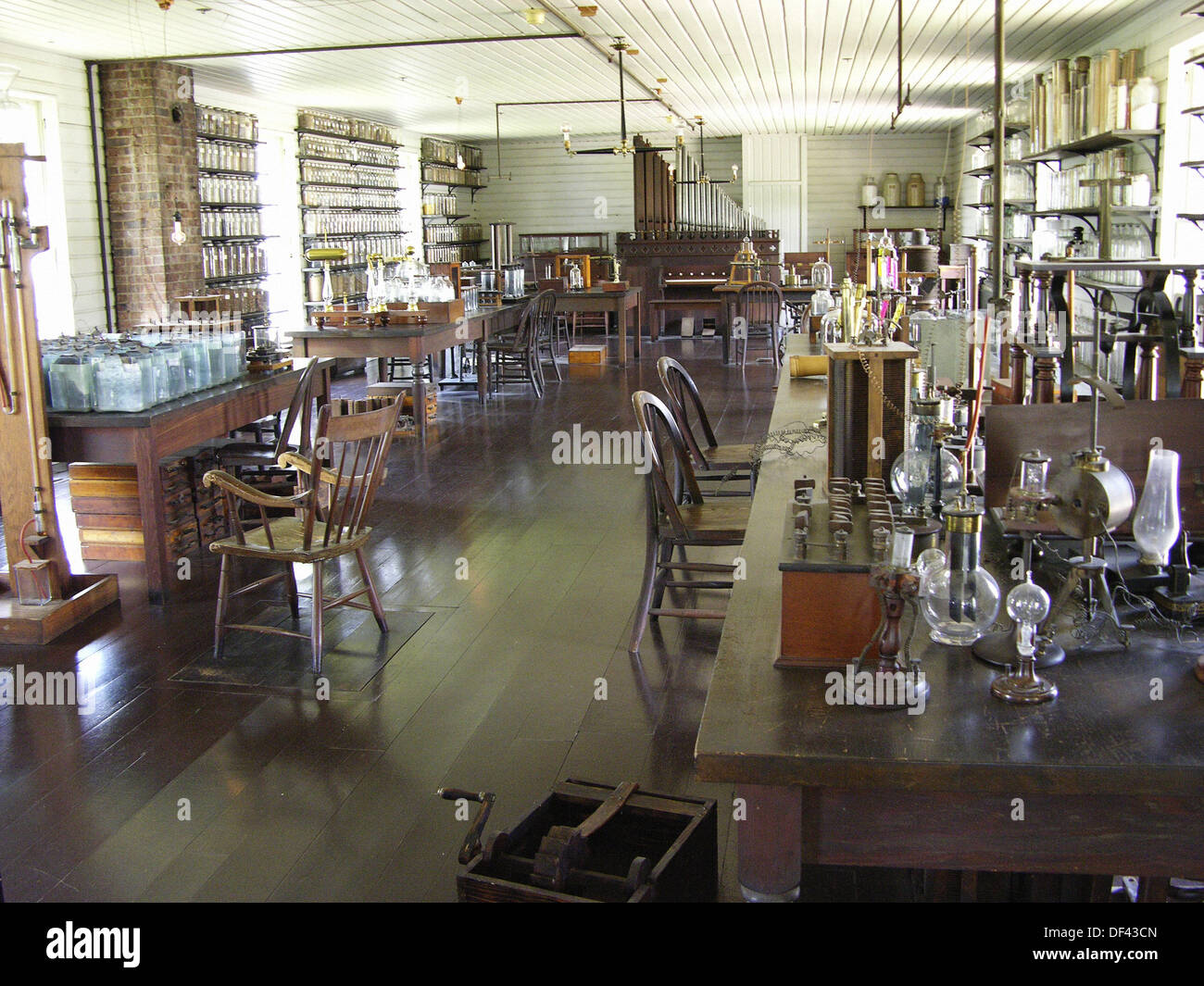 Menlo park library hi-res stock photography and images - Alamy