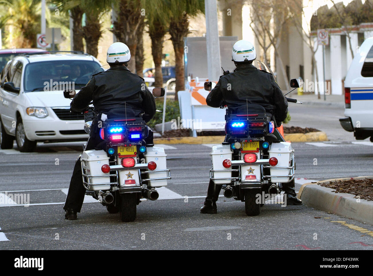 Motorcycle cop profession hi-res stock photography and images - Alamy