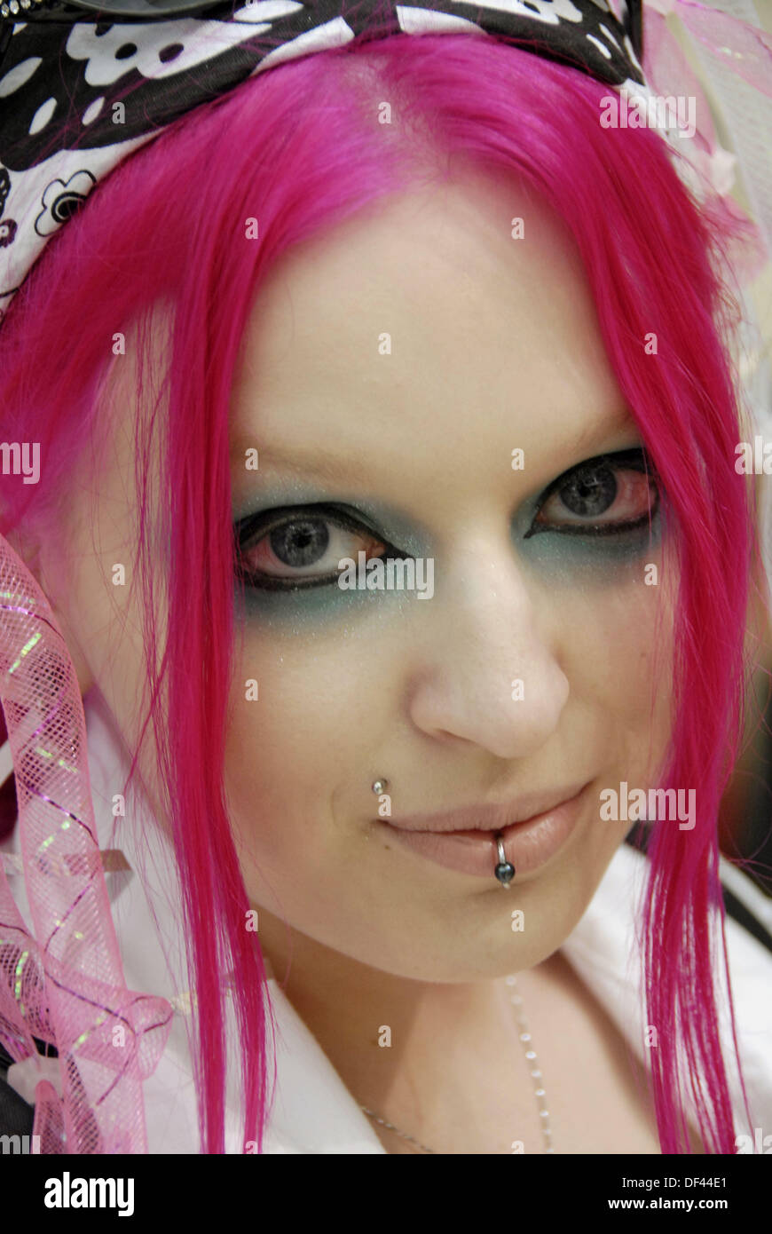 Dress identification hi-res stock photography and images - Alamy