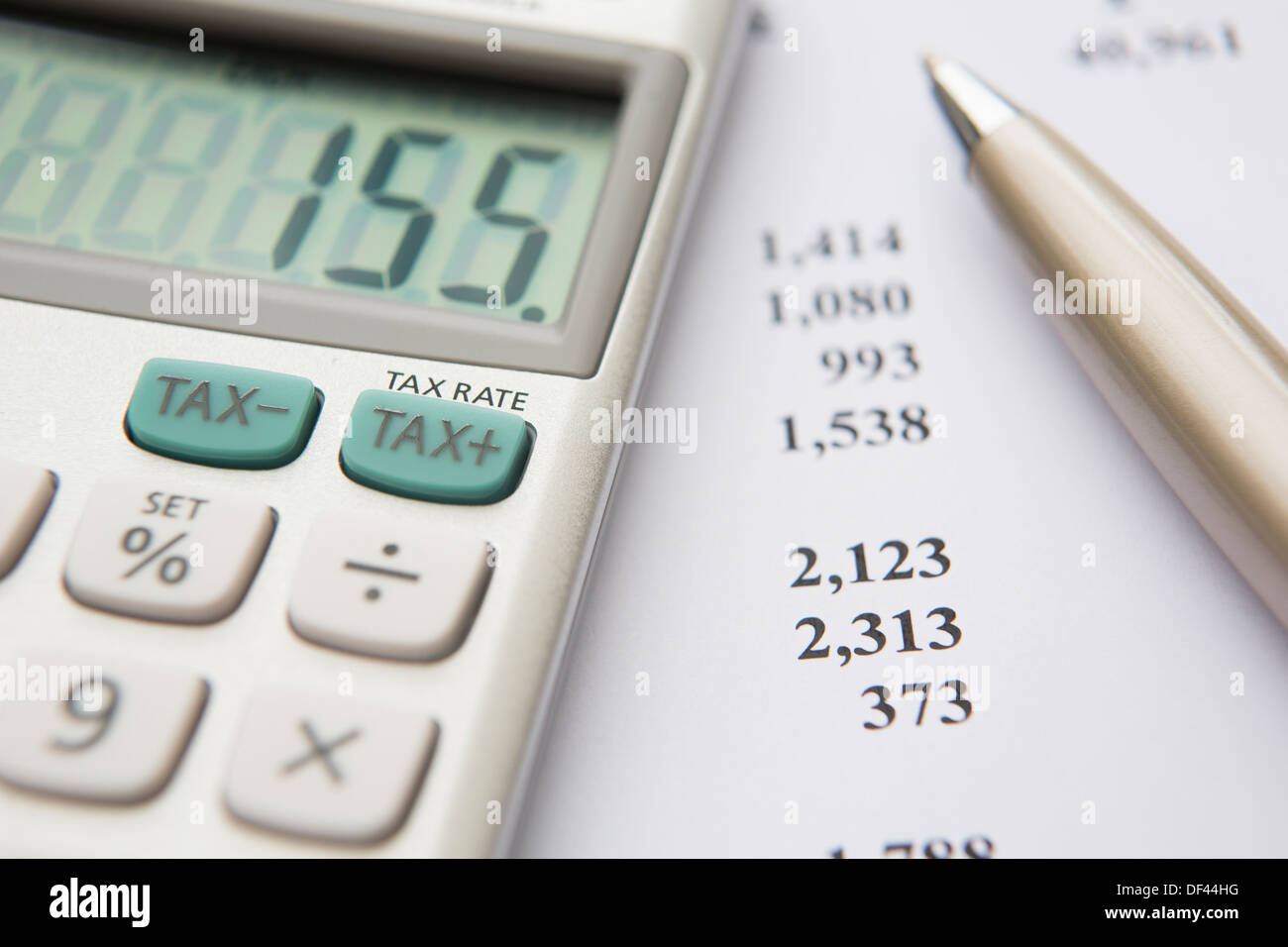 Income tax calculator hi-res stock photography and images - Alamy