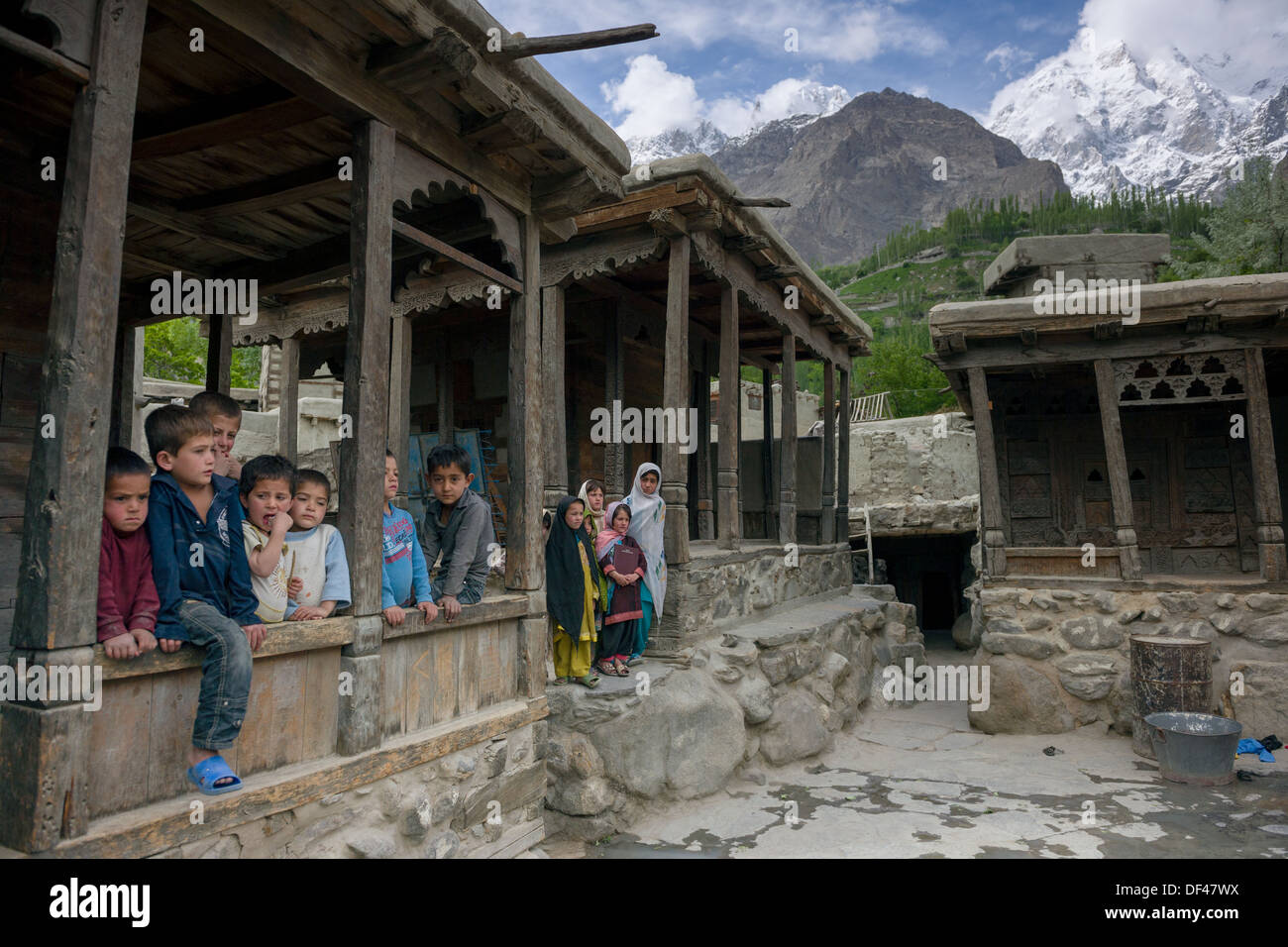Hunza girls hi-res stock photography and images - Alamy
