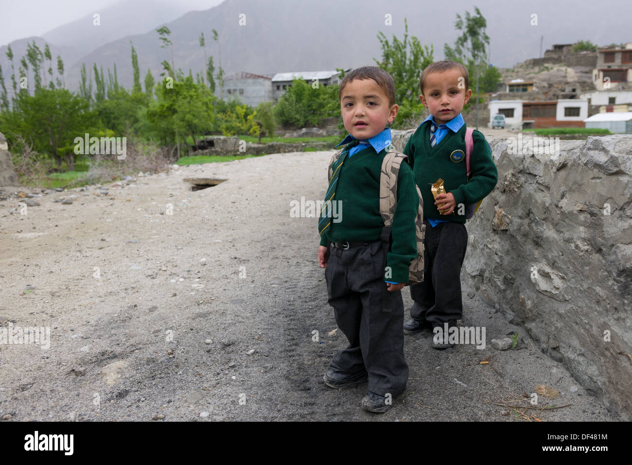 Gilgit boys hi-res stock photography and images - Alamy