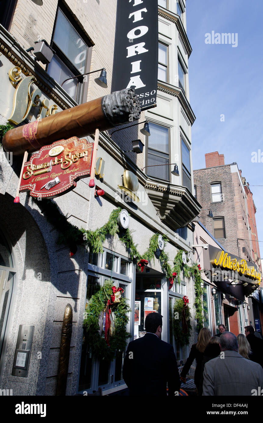 Street boston hi-res stock photography and images - Alamy
